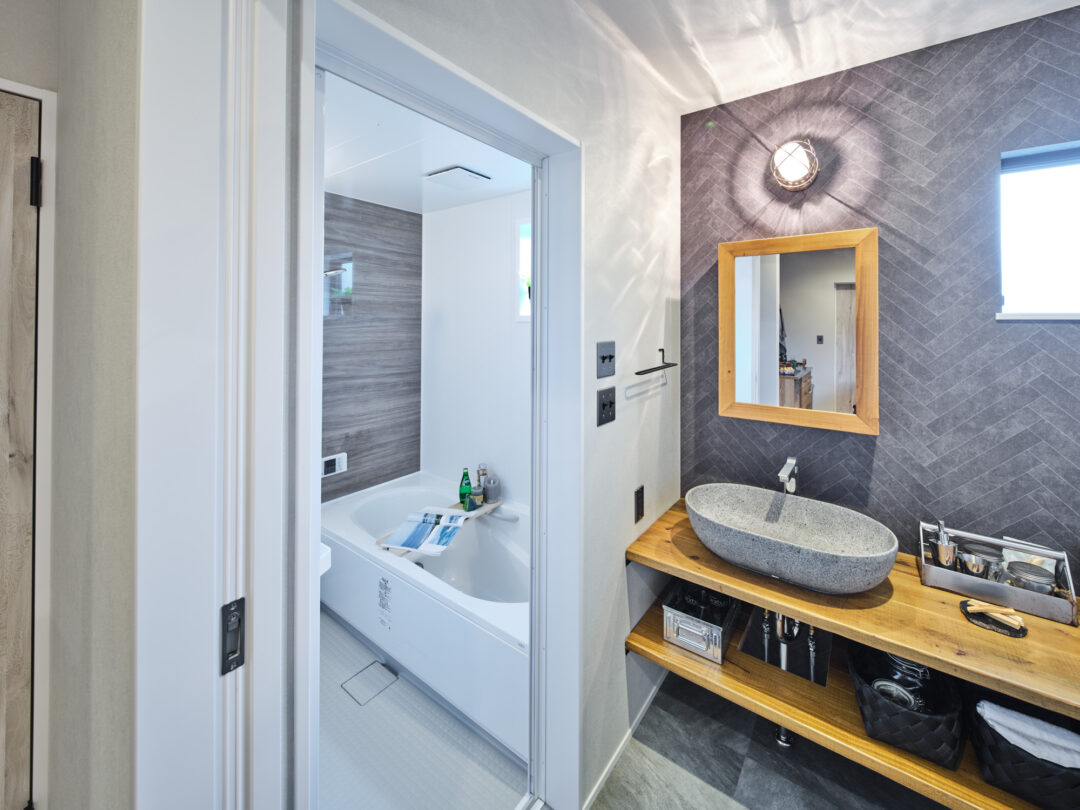 おしゃれ＆使い勝手がよい造作洗面台の施工事例をご紹介｜メリット・デメリットも解説 | 湘栄建設（SHOEI KENSETSU）